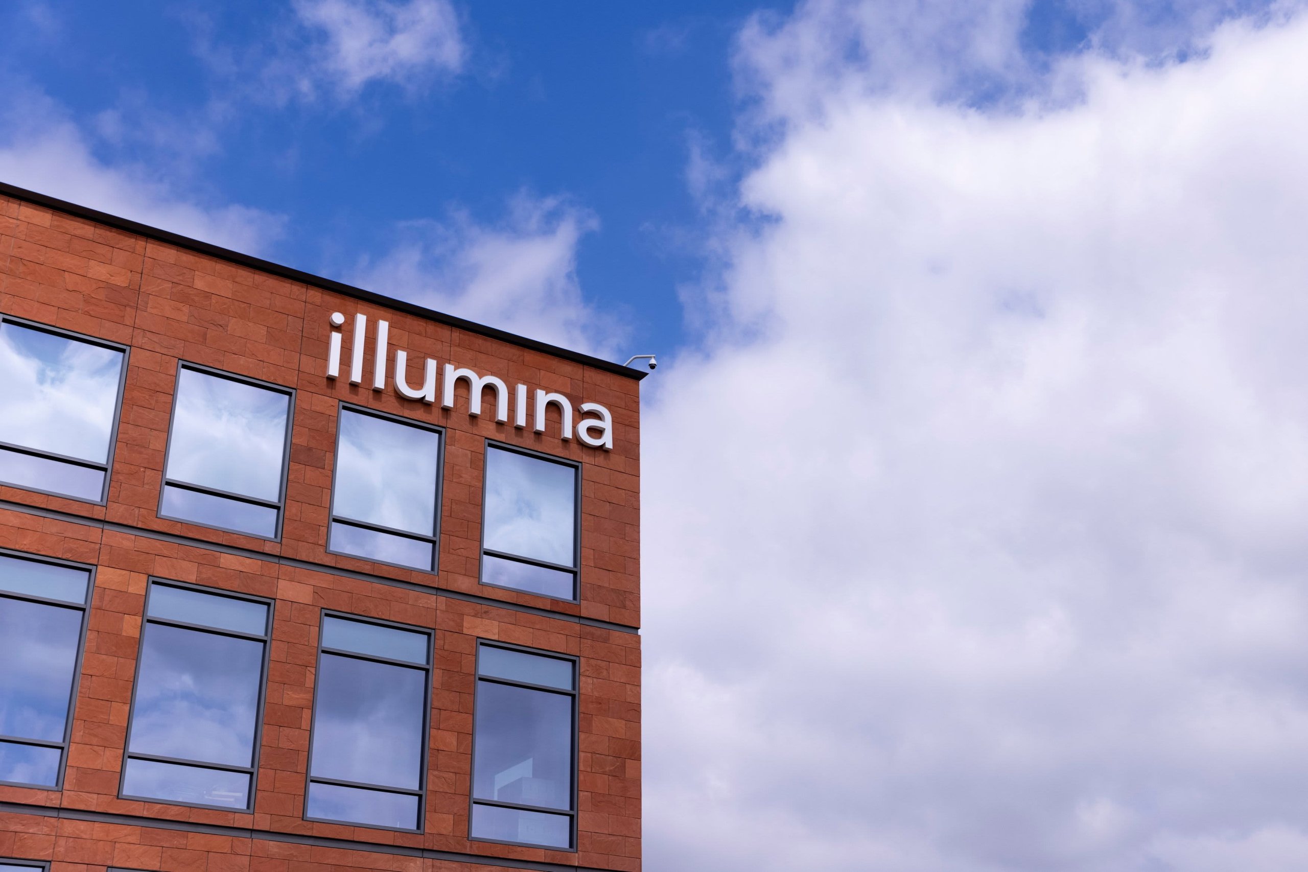 Illumina unveils plans to cut costs as it faces shrinking margins ...