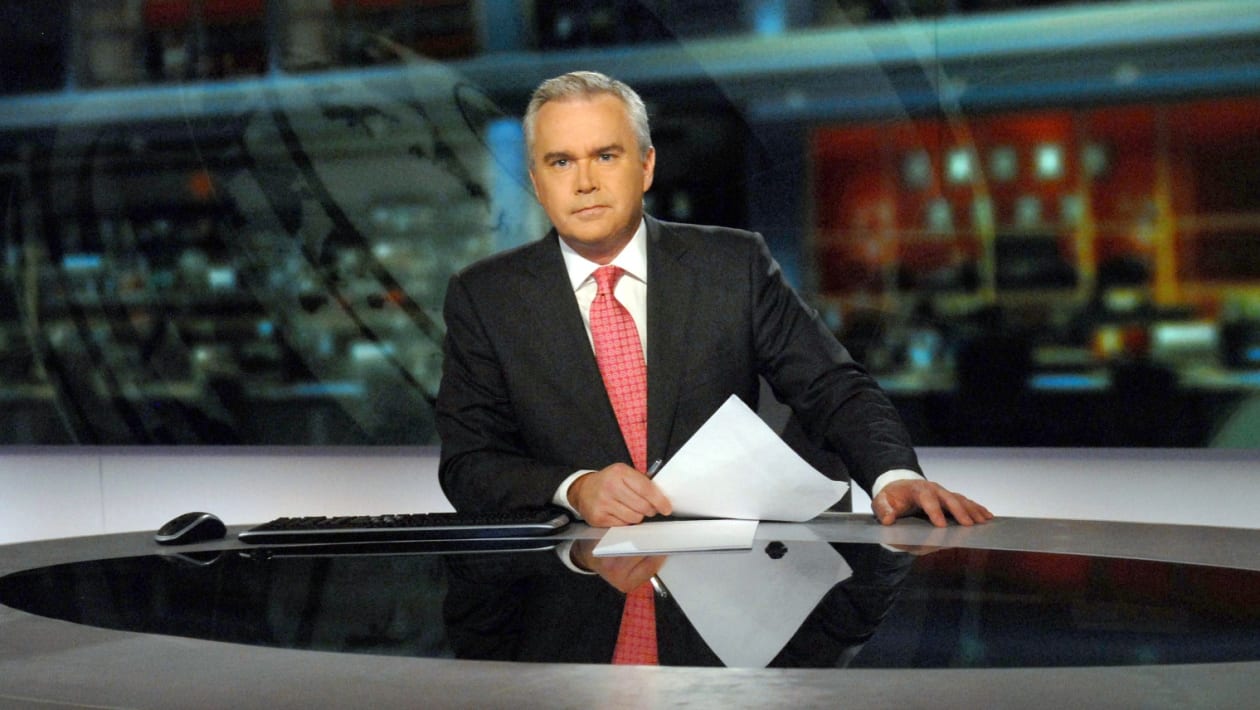 Huw Edwards named as presenter at centre of BBC crisis | Western ...