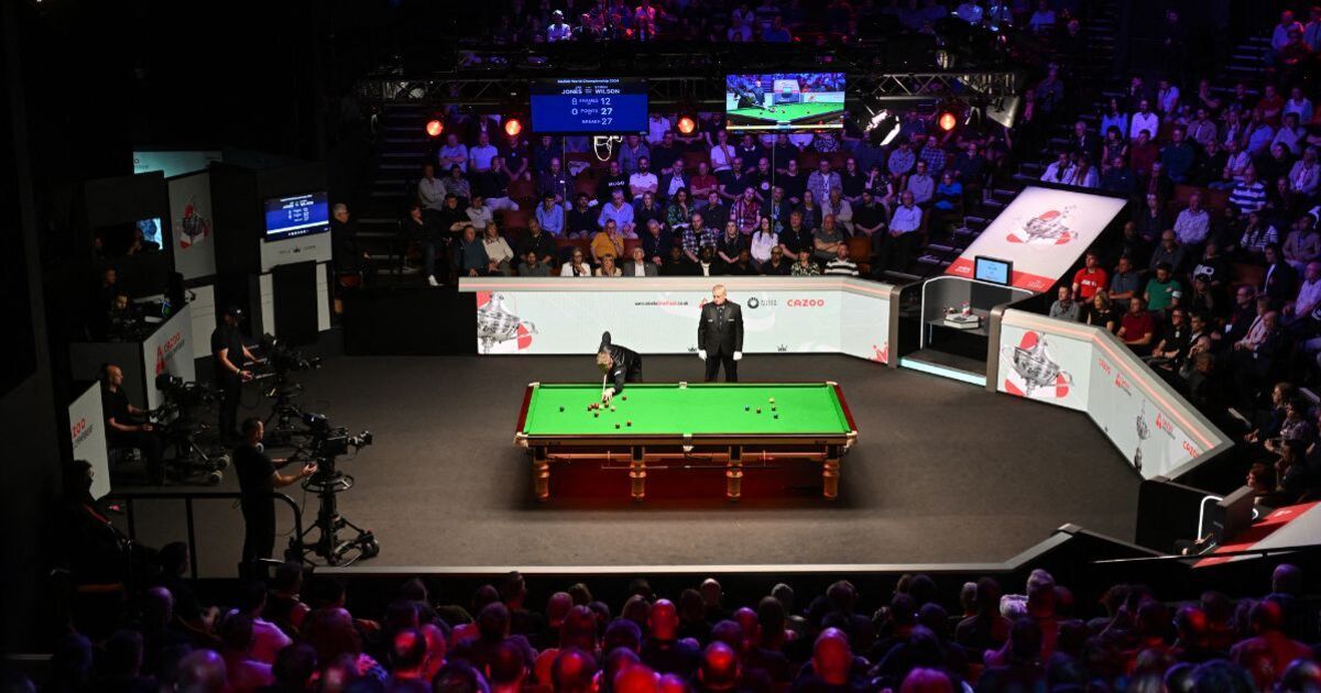 Man issues statement after nibbling boy’s ear at World Snooker ...