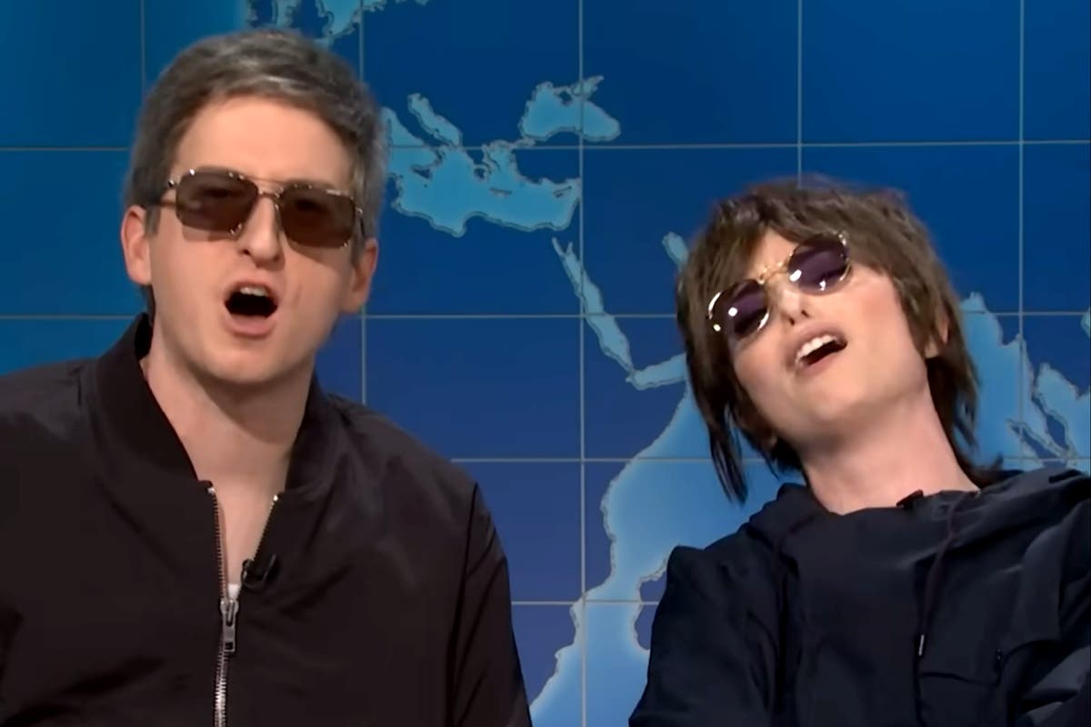 SNL enrages UK viewers with ‘cringe’ Oasis sketch that’s ‘agony to ...