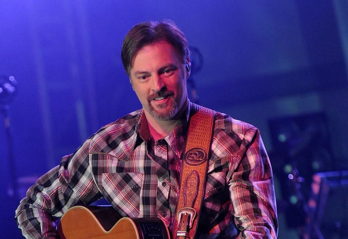 Country singer Darryl Worley’s daughter, 16, airlifted to hospital ...