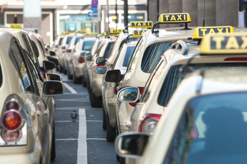 What Should You Know When Booking an Airport Transfer Taxi? | Western ...