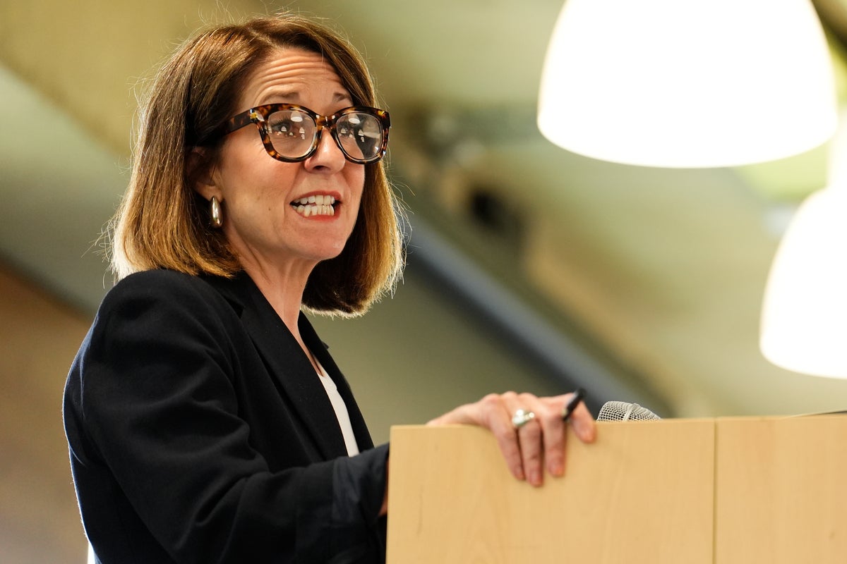 Labour minister Liz Kendall announces review of state pension age ...