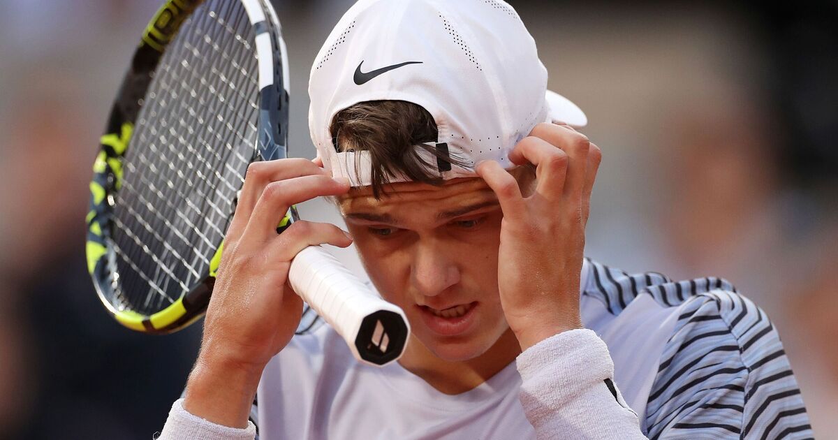 Holger Rune put in his place after ‘messaging’ married Wimbledon star | Western Morning News