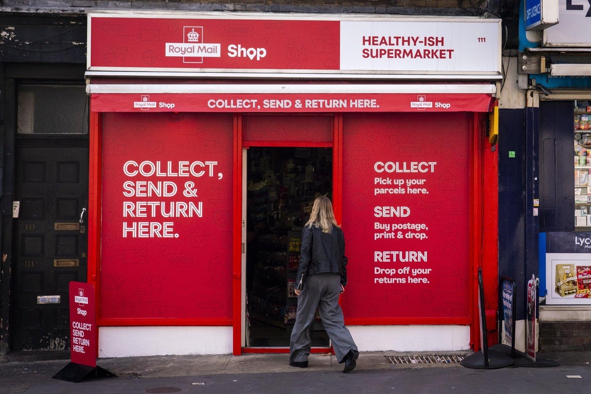 Royal Mail to take over thousands of UK convenience stores | Western ...