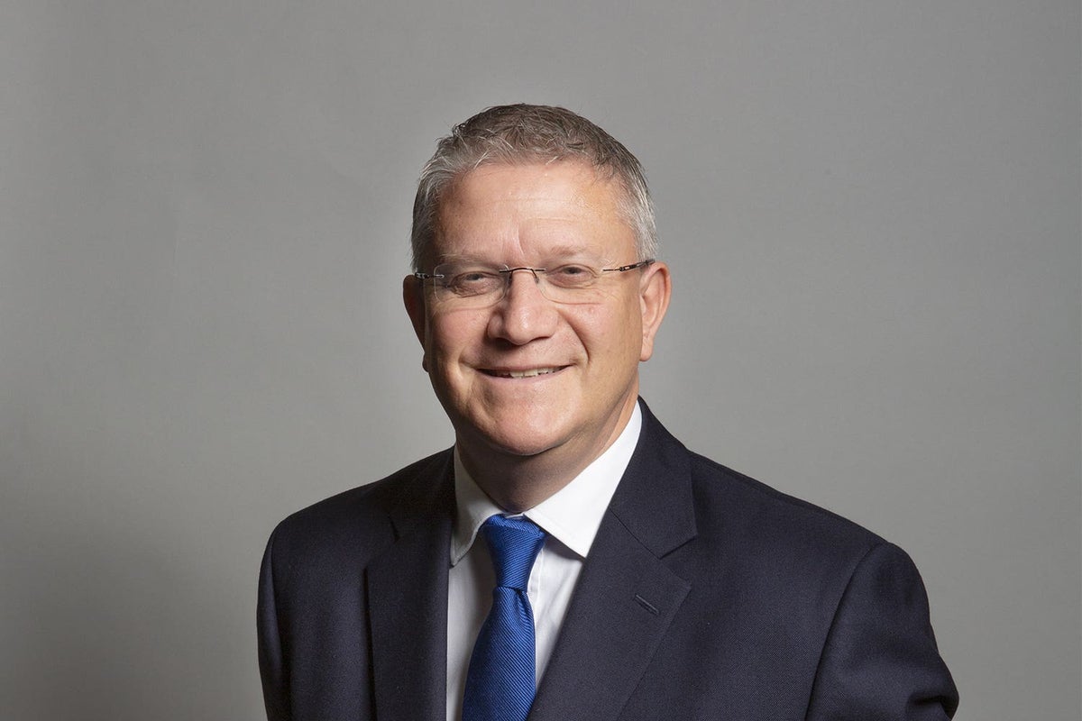 Blow for Badenoch as another Tory defector joins Farage’s Reform ...