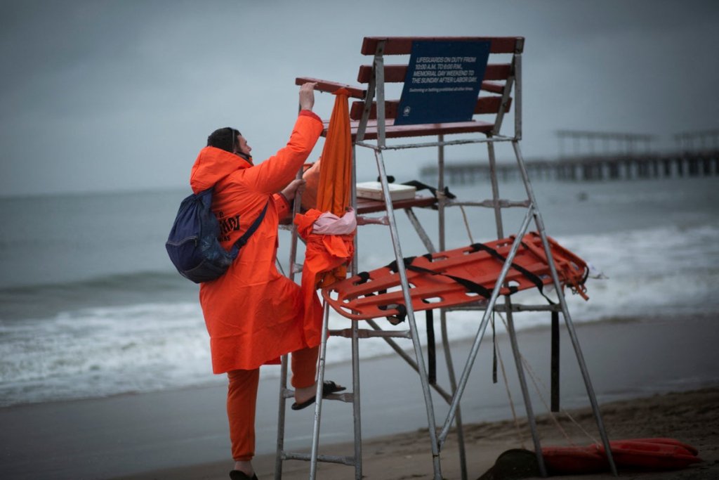Why does it rain every darn weekend? | Western Morning News