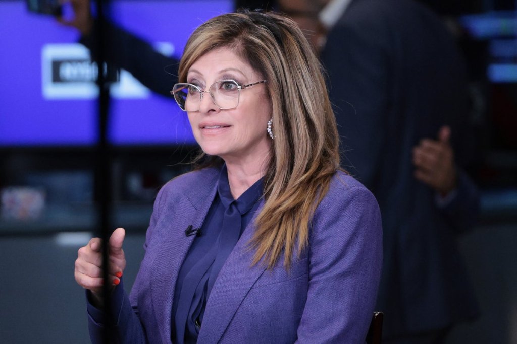 Fox Axes Trump Favorite Maria Bartiromo ‘effective Today Western 1147